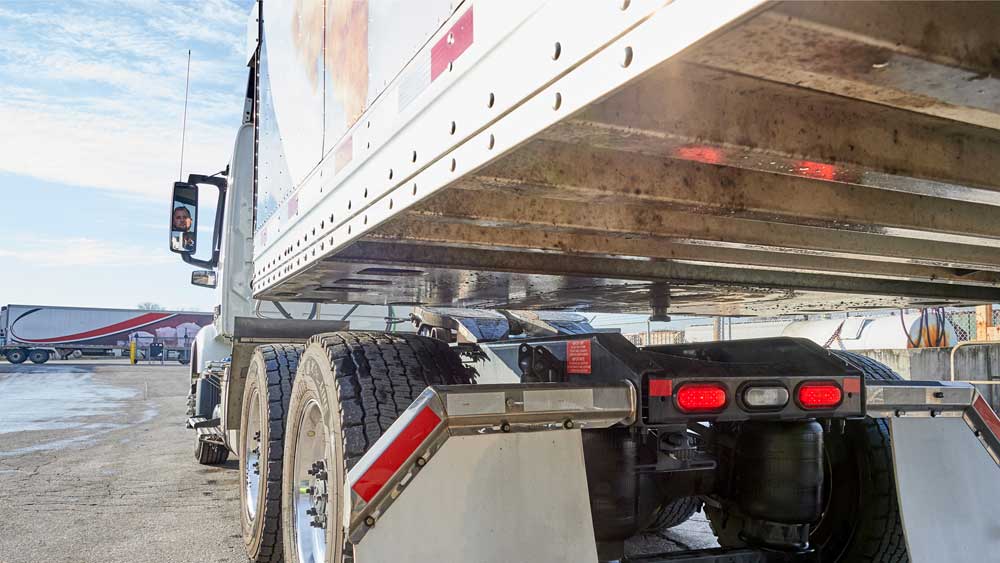 CDL Online Training | Coupling Trailers | J. J. Keller Training