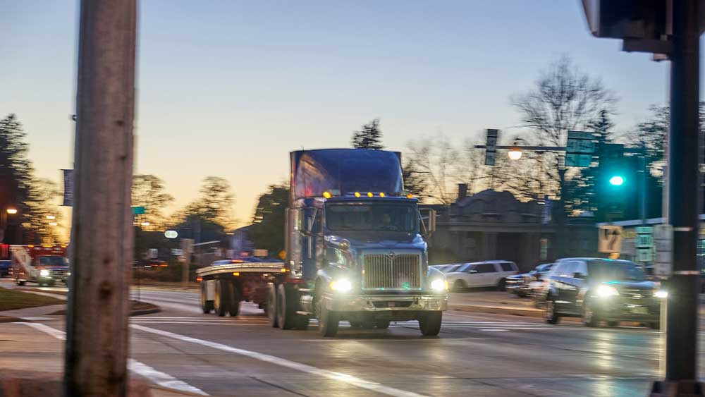 Entry-Level Driver Training | Night Operation | J. J. Keller Training