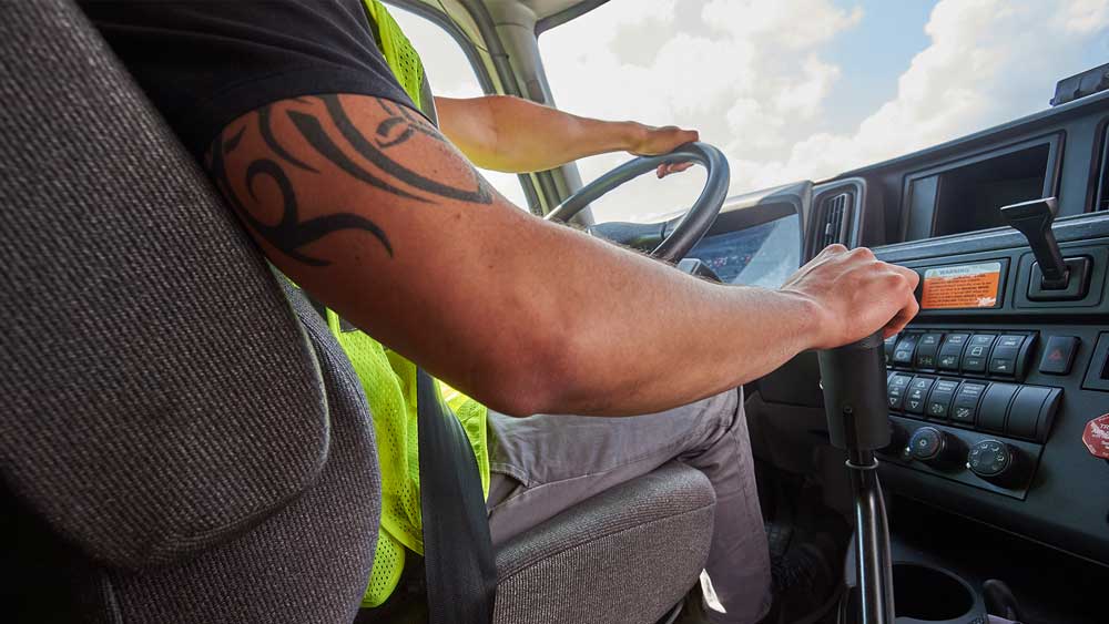 Entry-Level Driver Training | Shifting/Operating Transmissions