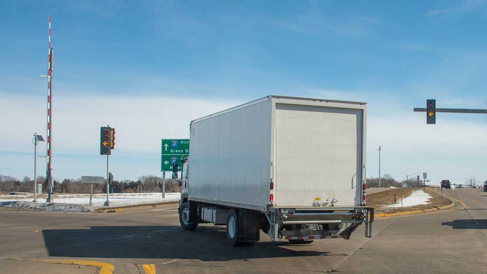 Non-CDL Driver Training: Defensive Driving | Communication