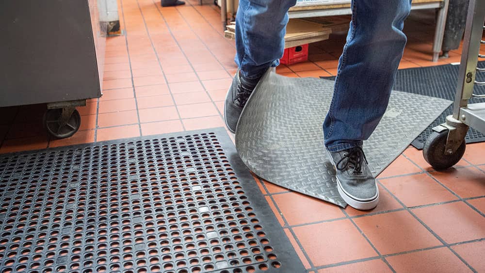 Walkway Safety Training for Employees | Hazard Recognition